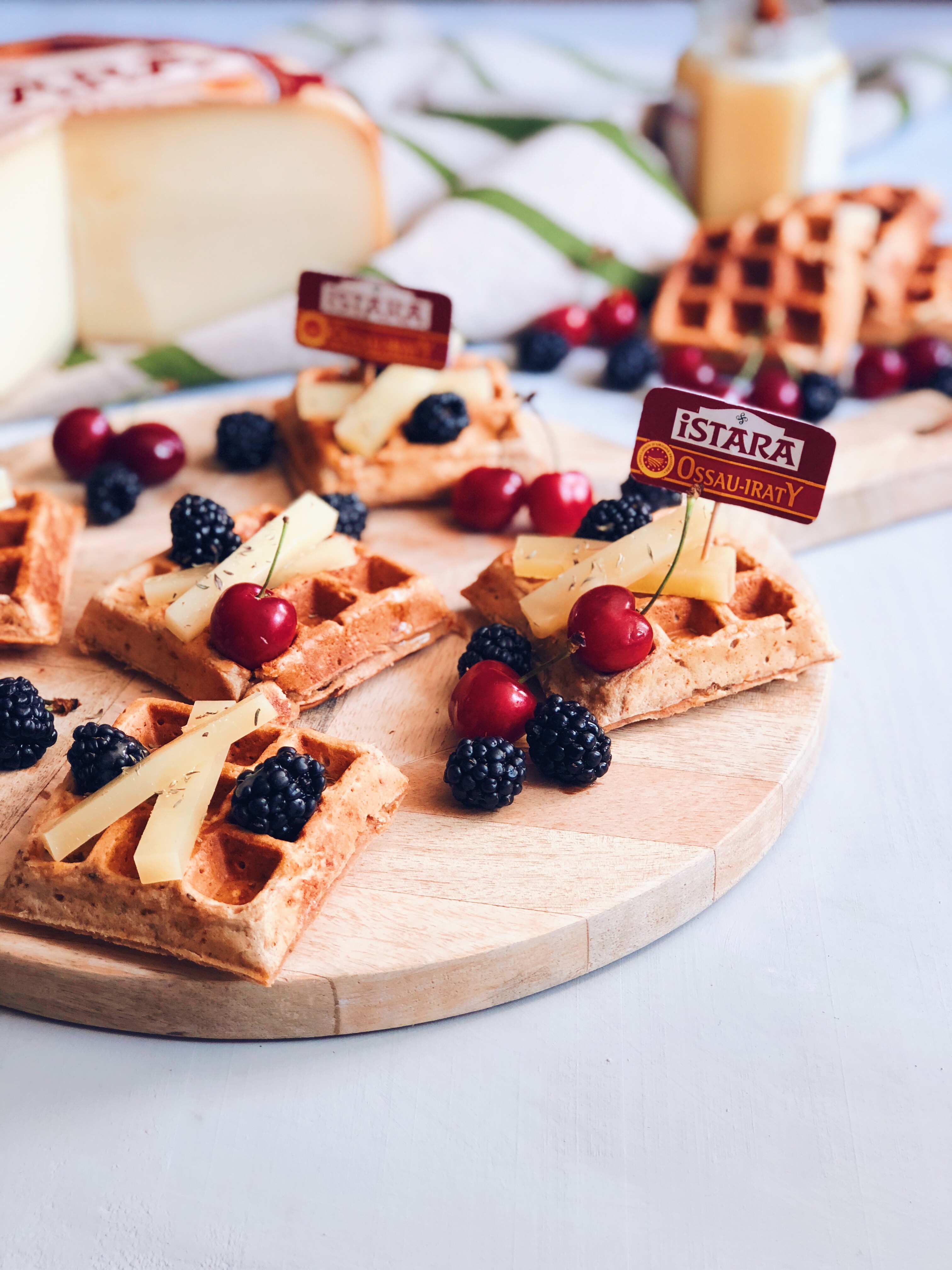 Mini gaufres gourmandes à l'Ossau Iraty AOP Istara - Clemfoodie