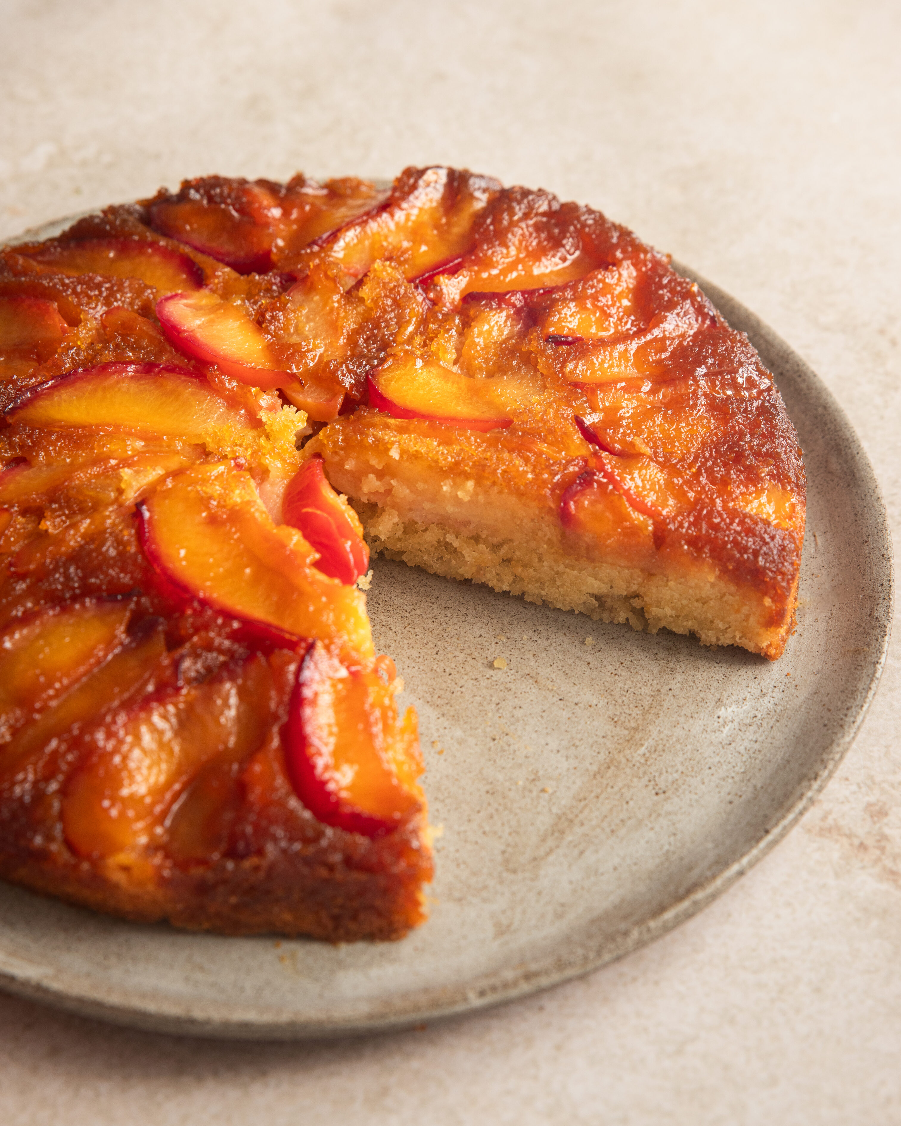 Gâteau renversé aux prunes - Clemfoodie