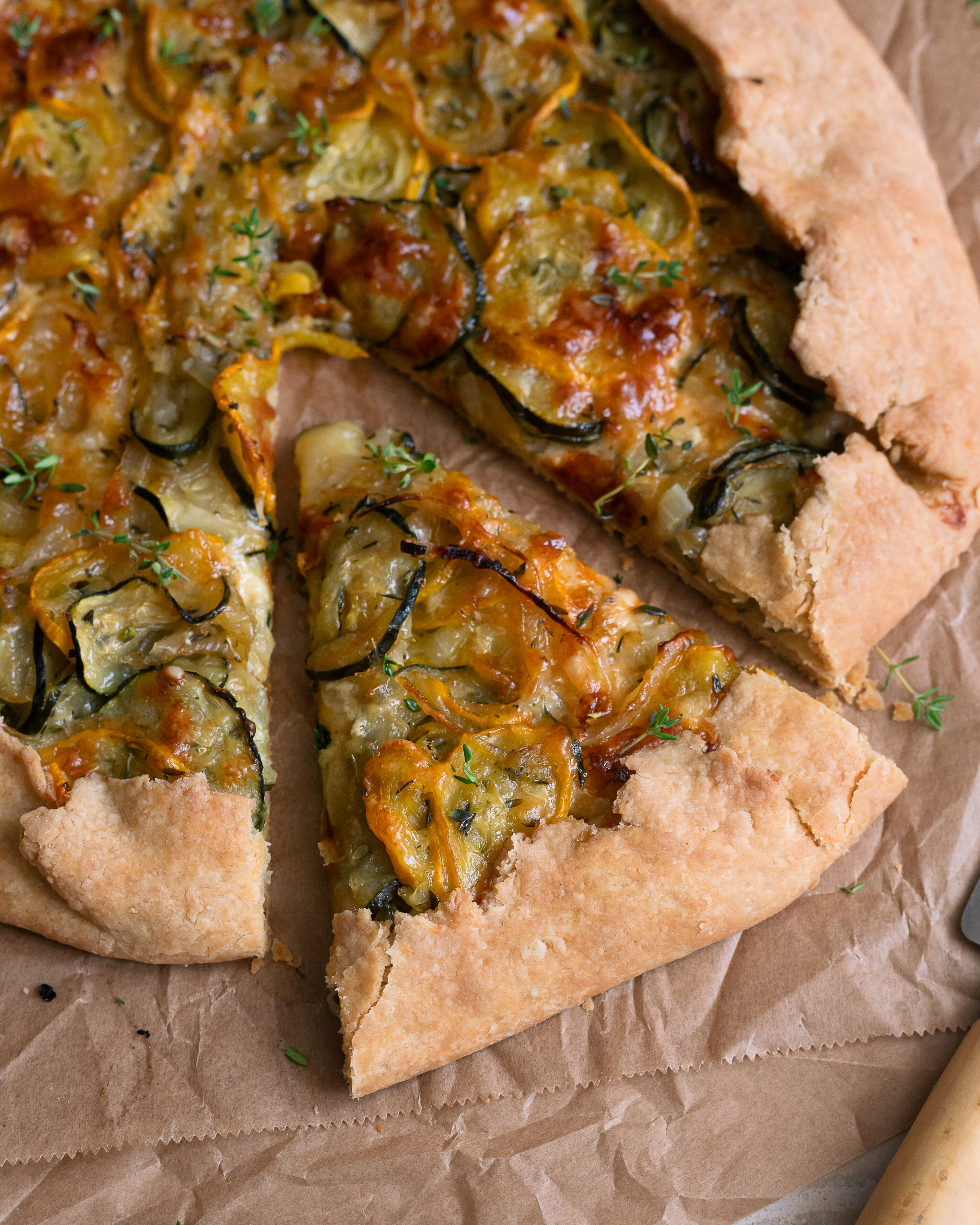 Tarte rustique à la courgette et beaufort - Clemfoodie
